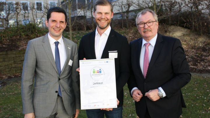 Aquatherm erhält Zertifikat „Familienfreundliches