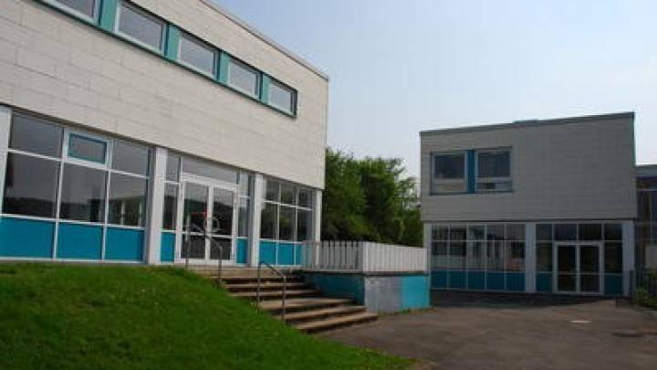 Wenden 2020: Schwimmbad-Zukunft, Amazon-Pläne und Waldbrand