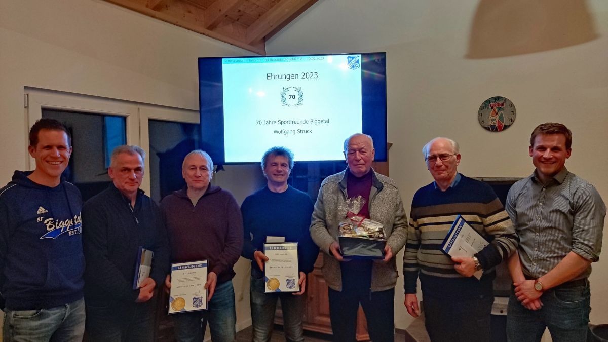 Vorstand der Sportfreunde Biggetal bleibt zusammen