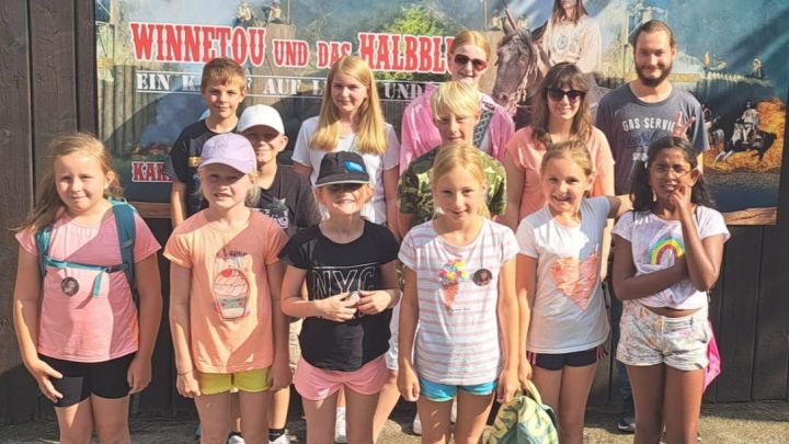 Nachwuchsmusiker aus Dünschede beim Elspe Festival Nachwuchsmusiker aus Dünschede beim Elspe Festival