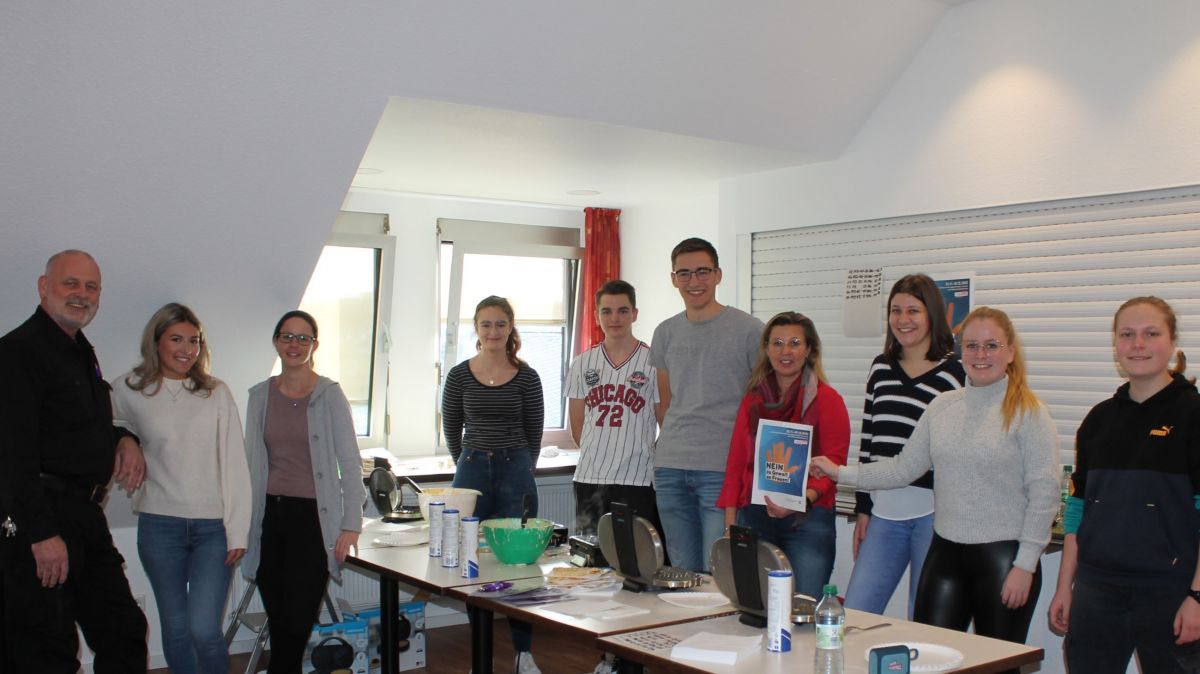 Auszubildende der Kreisverwaltung sagen Nein zu Gewalt an