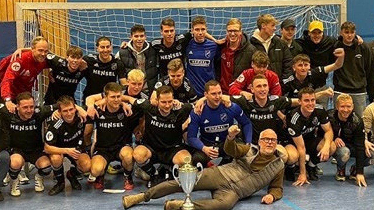 Kann der FC Lennestadt den Hallenpokal verteidigen?