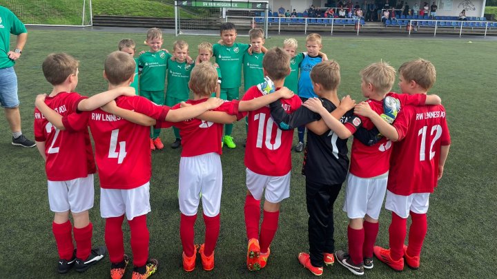 Jugendspieltag und Fußballcamp beim SV Heggen