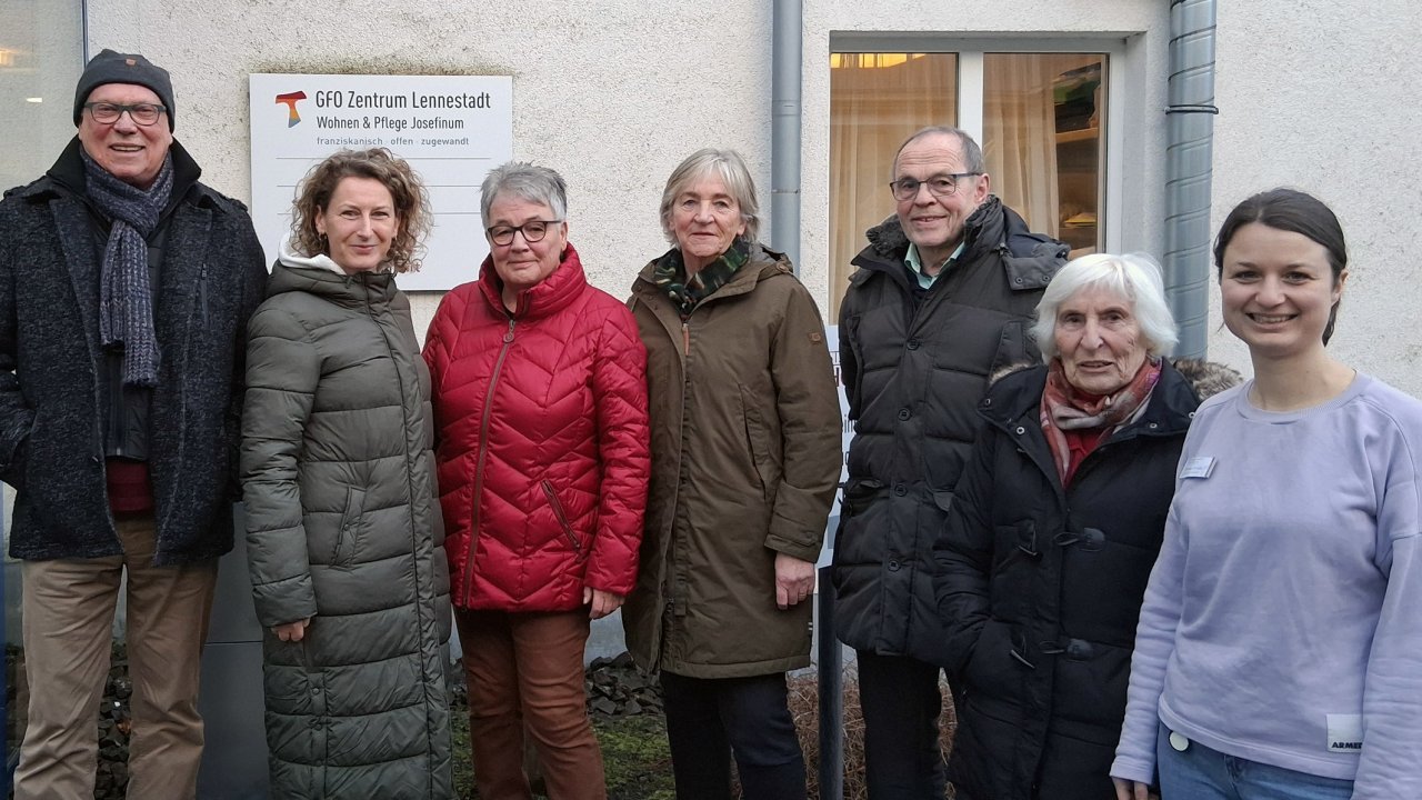 EiL sucht Freiwillige: Senioren in Gottesdienste begleiten