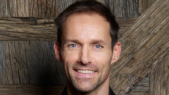 Sportlegende Sven Hannawald kommt ins Sauerland