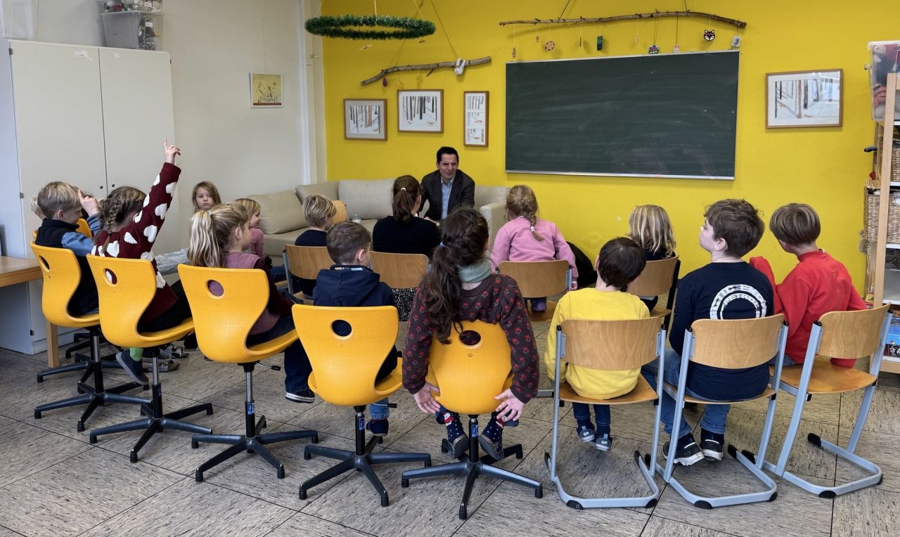 Lesestunde mit Bürgermeister Pospischil in der